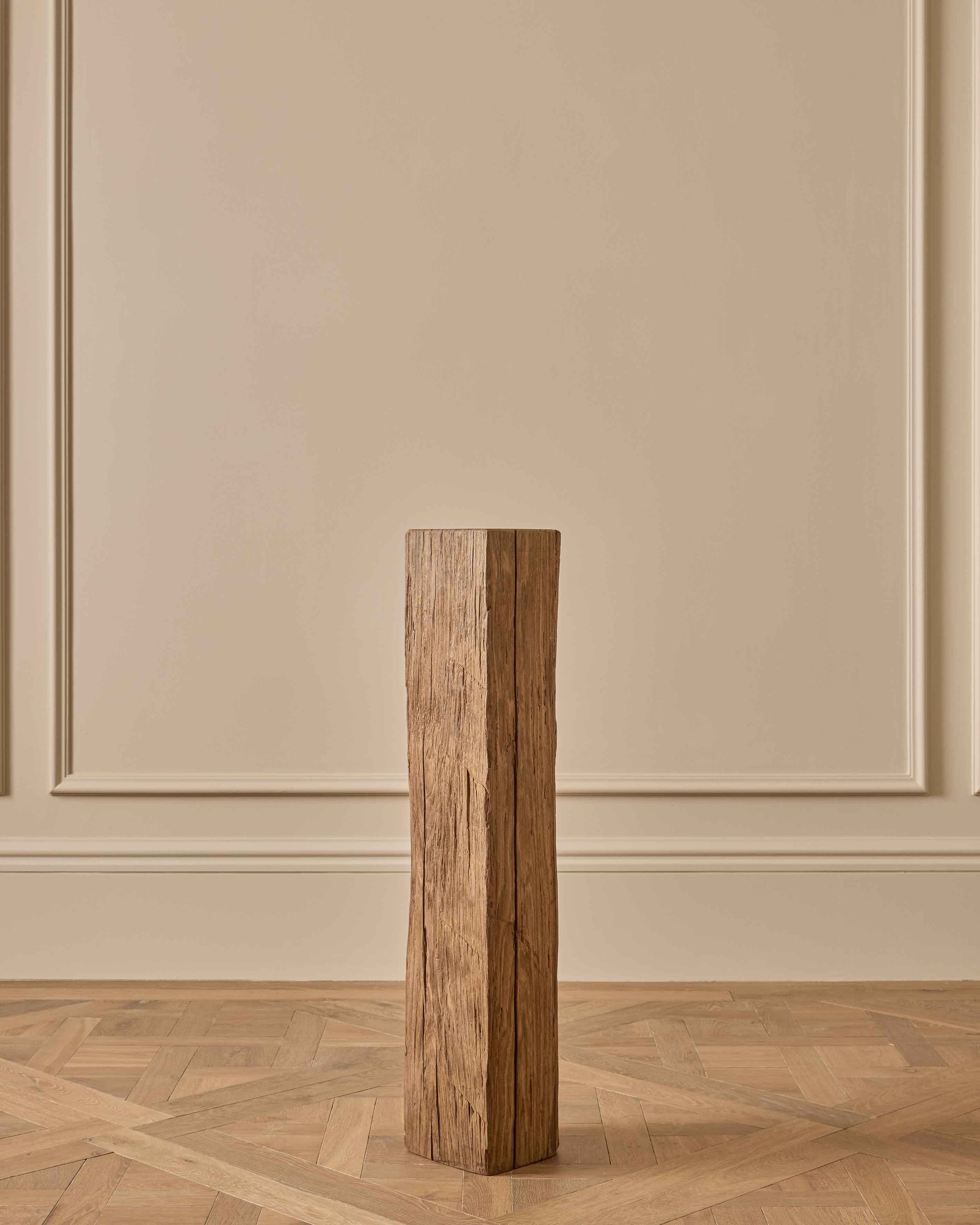 Tall Timber Plinth – bandagallery